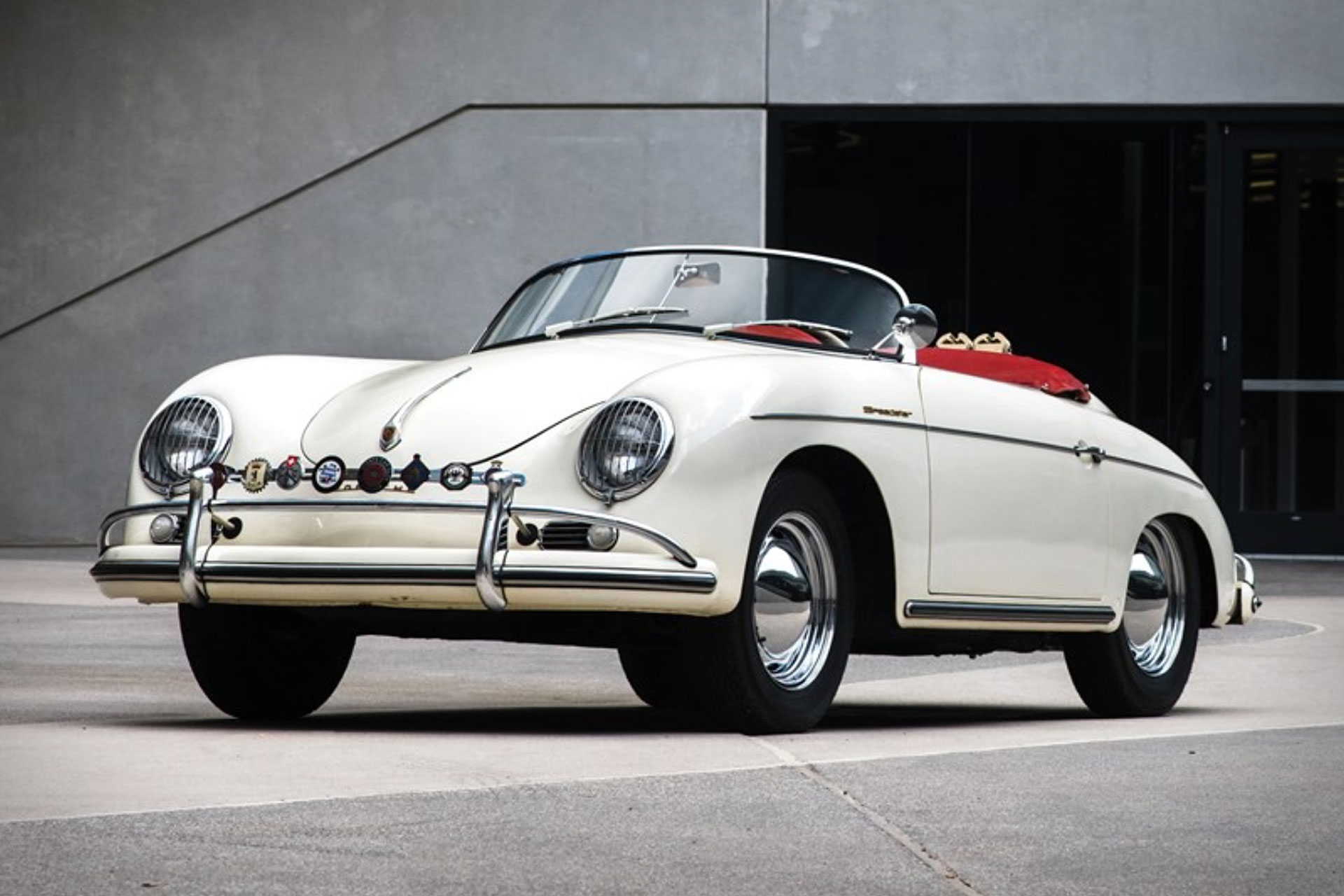 Deze Porsche 356 Super Speedster uit 1956 is een must-have voor de ...