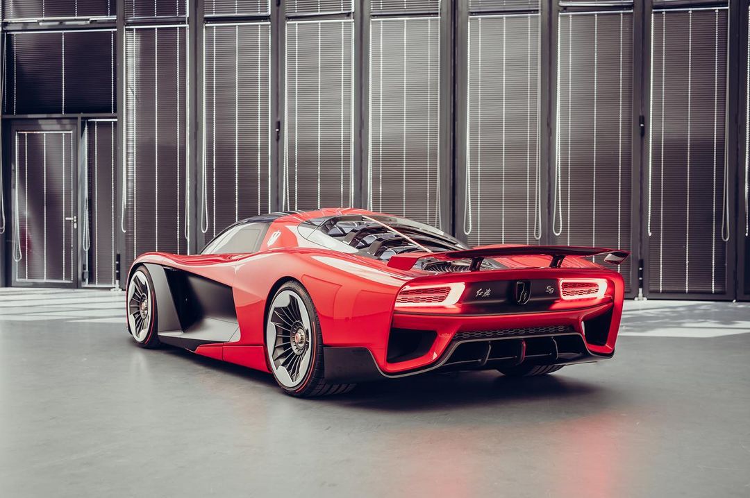 Deze Chinese hypercar van 1400pk gaat de strijd aan met Bugatti - PL